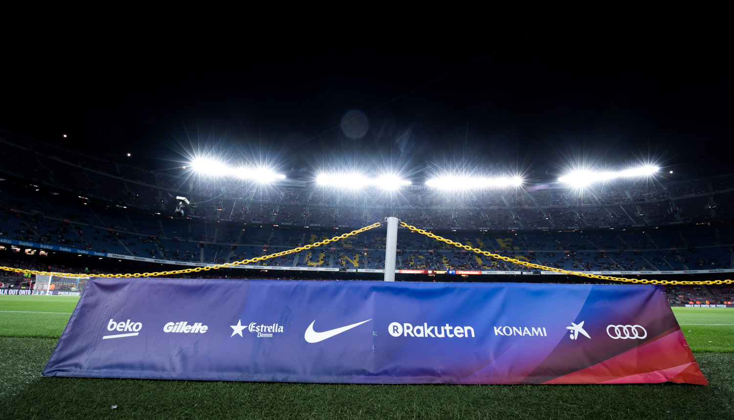 Rakuten connects with FC Barcelona fans at Camp Nou